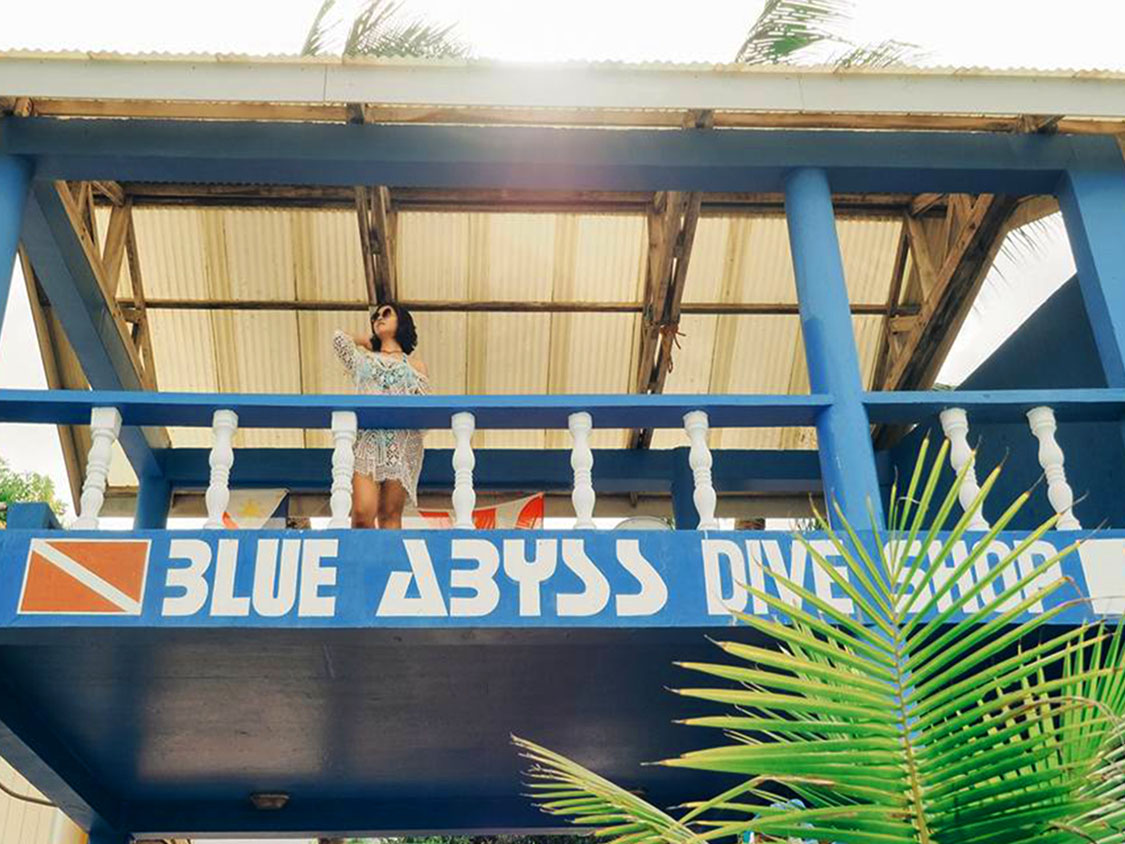 My front page - The Blue Abyss Dive Shop